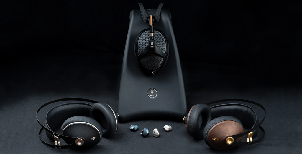 MEZE AUDIO - Headphone couch - Elite Diffusion